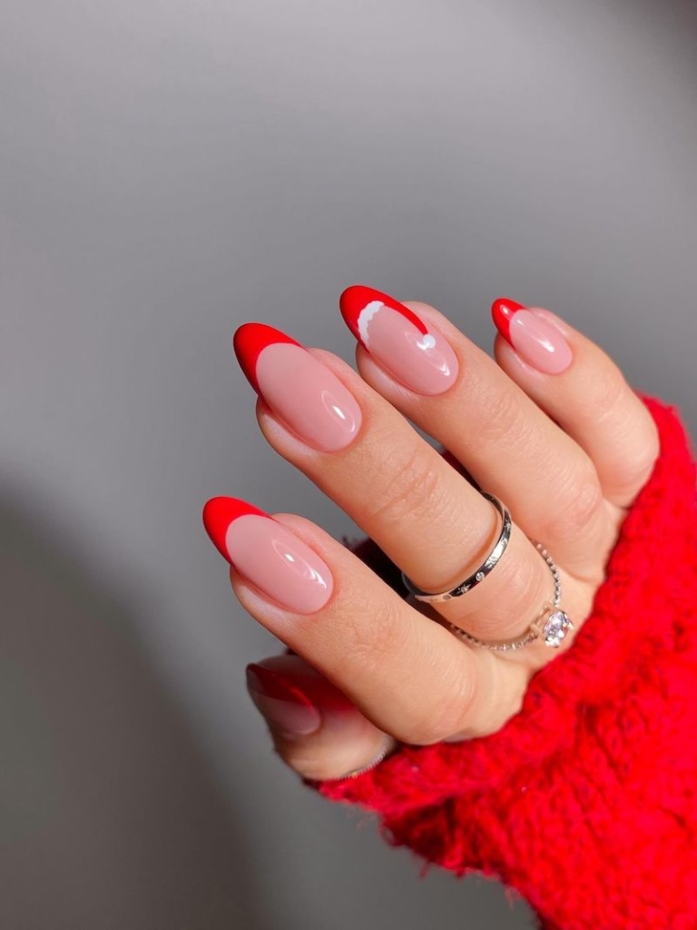 Unghie rosse natalizie da sfoggiare alle prossime feste - Archzine.it