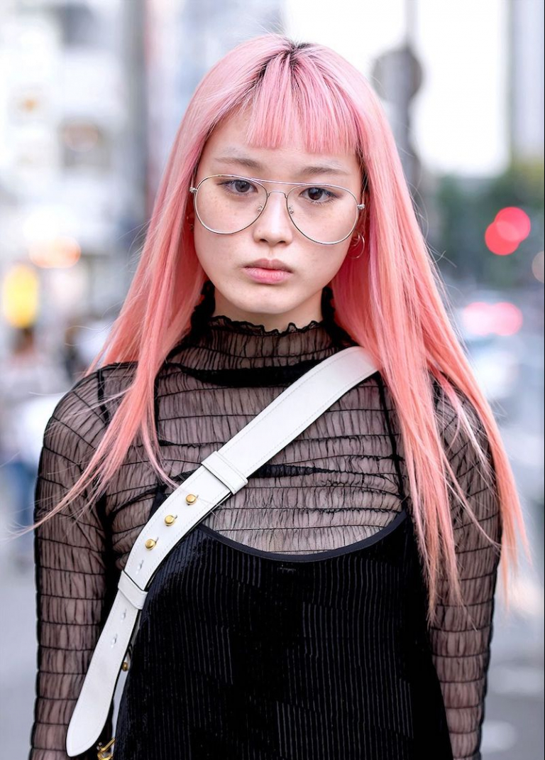 Capelli rosa pastello per un look giovanile - Archzine.it