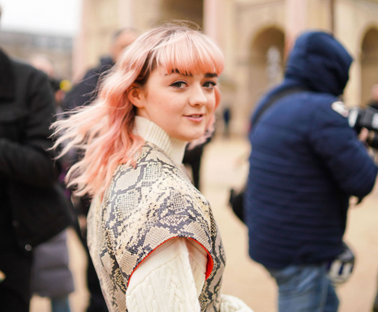 Capelli rosa pastello per un look giovanile - Archzine.it