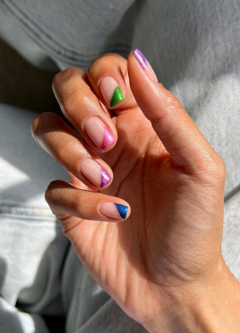 Unghie autunno 2022: forma e colore a cui affidarsi per essere all moda!