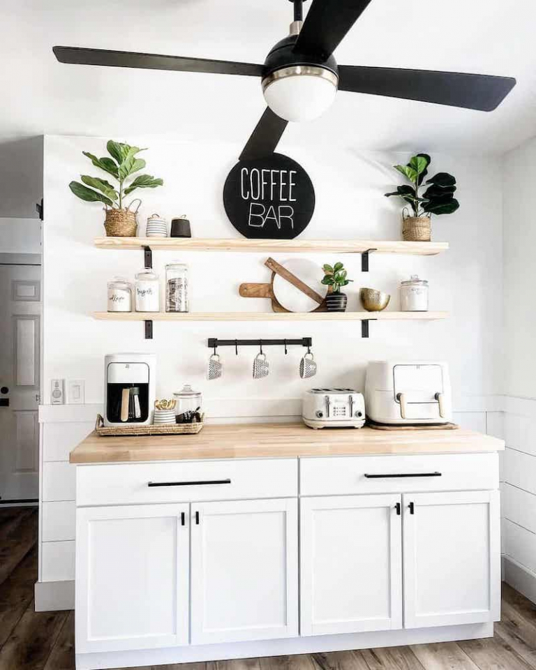 Creare angolo caffè in casa organizzato con accessori!